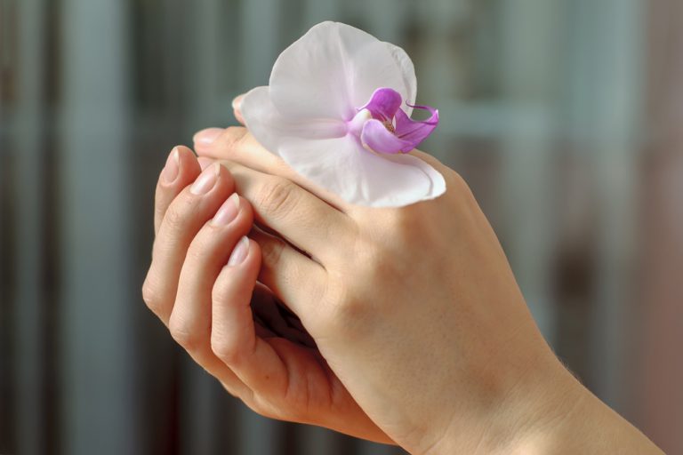 Hand rejuvenation with fat grafting - Dr. Mahesh Nair